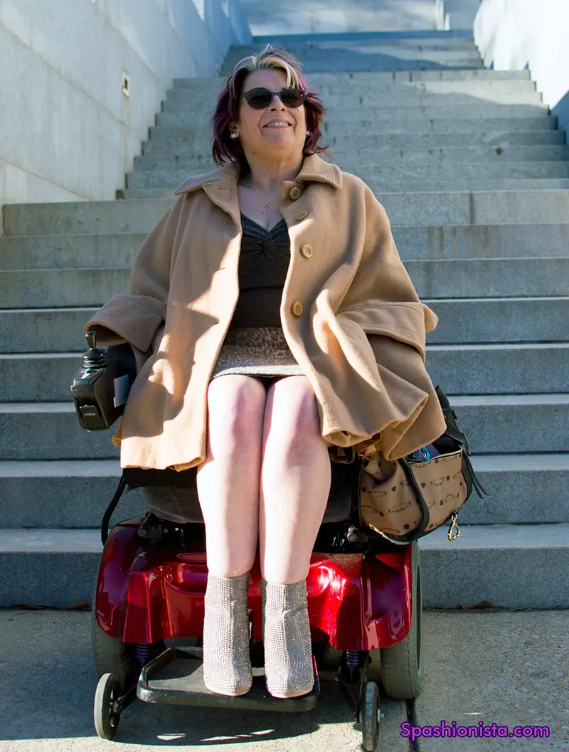 How to get a disabled-friendly, affordable and stylish wardrobe